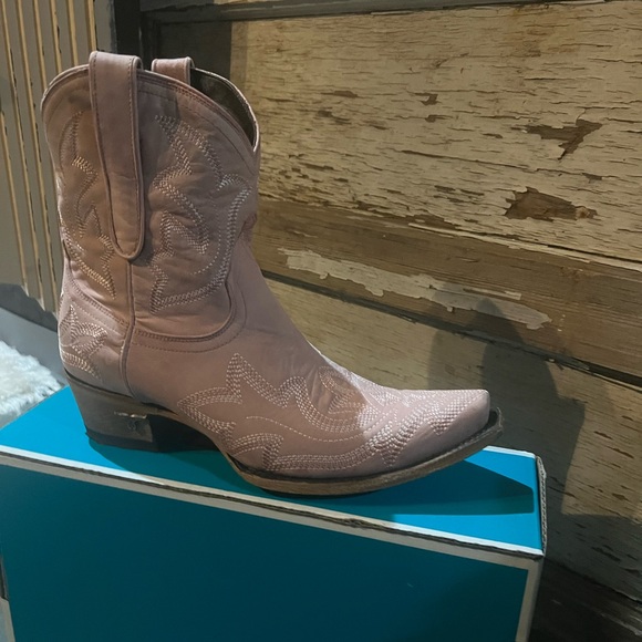 Lane boots | Shoes | Lane Womens Cowboy Bootie 9 Summer Pink Blush Pink ...